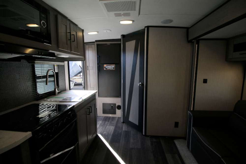 New or Used Travel Trailer Rear Bath RVs For Sale - Camping World RV Sales