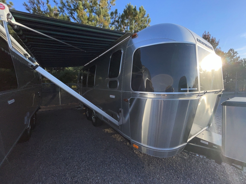 2024 Airstream International 23FB QUEEN - Stock #2463738 | Thornburg ...