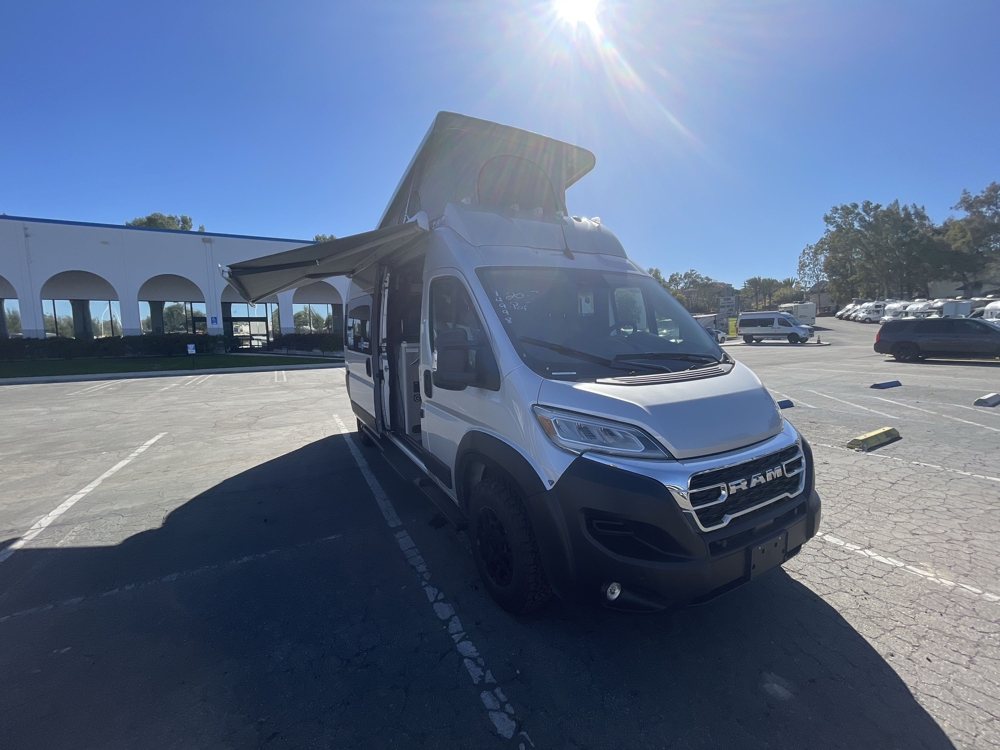 2025 Thor Sequence 20J - Stock #2481348 | Newhall, CA | Camping World