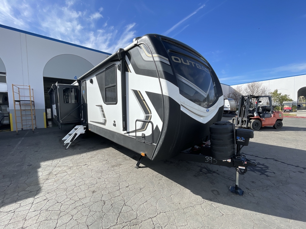 2025 Keystone Outback 328RL - Stock #2489979 | Newhall, CA | Camping World