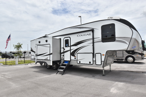 New or Used Keystone Cougar 29RKS RVs for Sale - Camping World RV Sales