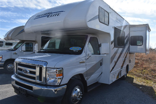 New or Used Class C Motorhomes For Sale - Camping World RV Sales