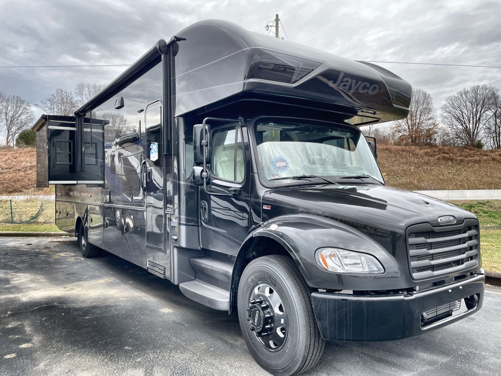 2026 Jayco Seneca 37K - Stock #2582821 | Hendersonville, NC | Camping World