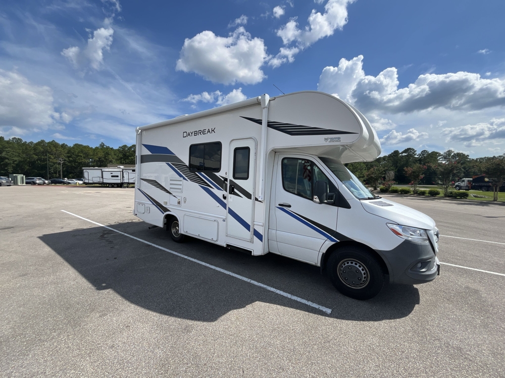 2021 Thor Daybreak 24GO - Stock #2574748 | Biloxi, MS | Camping World