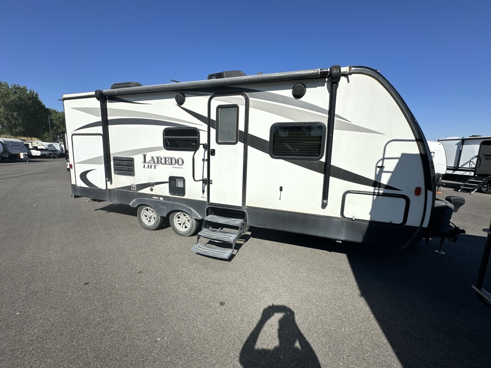 2017 Keystone Laredo 27RB - Stock #2583060C | Billings, MT | Camping World