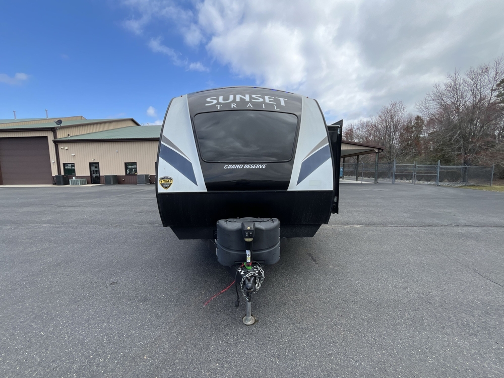 2018 Crossroads Sunset Trail 33SI - Stock #2519790p | Berlin, NJ ...