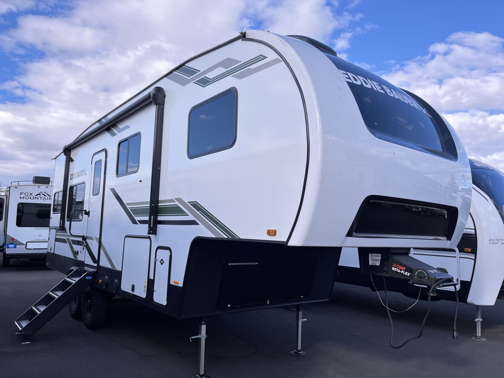 2025 Heartland Eddie Bauer Signature 2500RK - Stock #2377413 | Bend, OR | Camping World