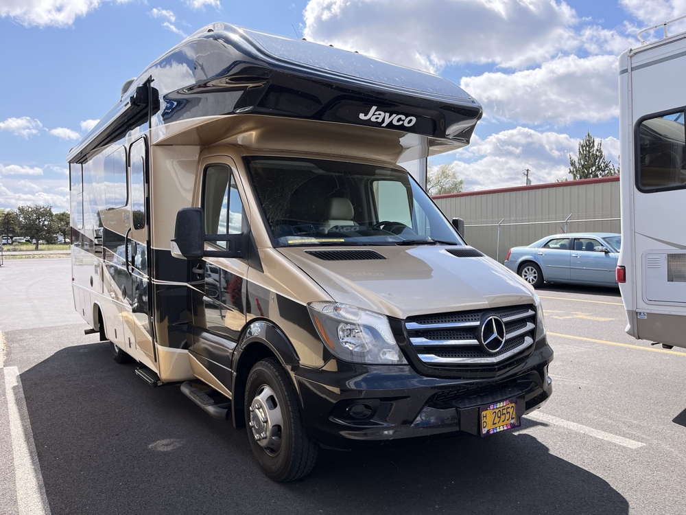 2019 Jayco Melbourne Prestige 24AP - Stock #2551975Z | Bend, OR | Camping World