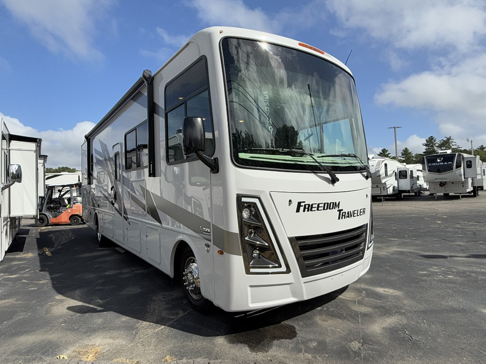 2026 Thor Freedom Traveler A32 - Stock #2497813 | Berkley, MA | Camping ...