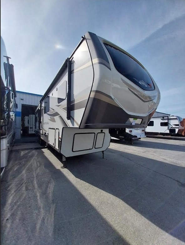 2020 Keystone Montana 3811MS - Stock #2607801 | Berkley, MA | Camping World
