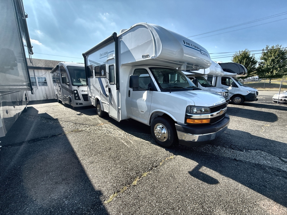 2026 Thor Freedom Elite 19HEC - Stock #2521140 | Boyertown, PA | Camping World
