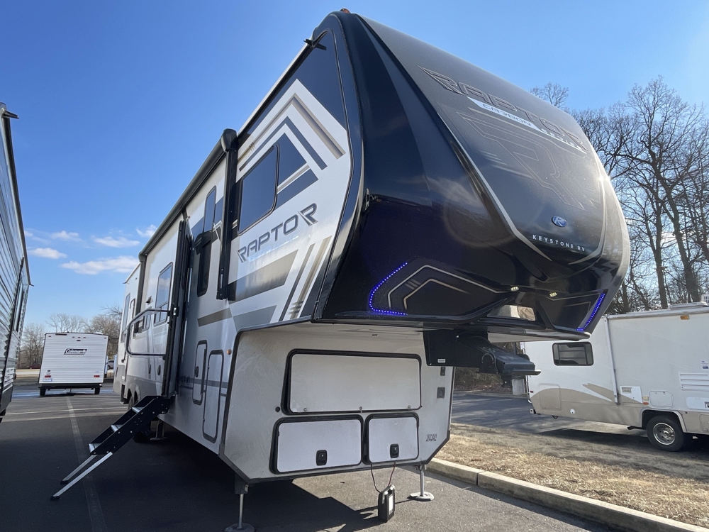 2025 Keystone Carbon 360 - Stock #2474011 | Swedesboro, NJ | Camping World