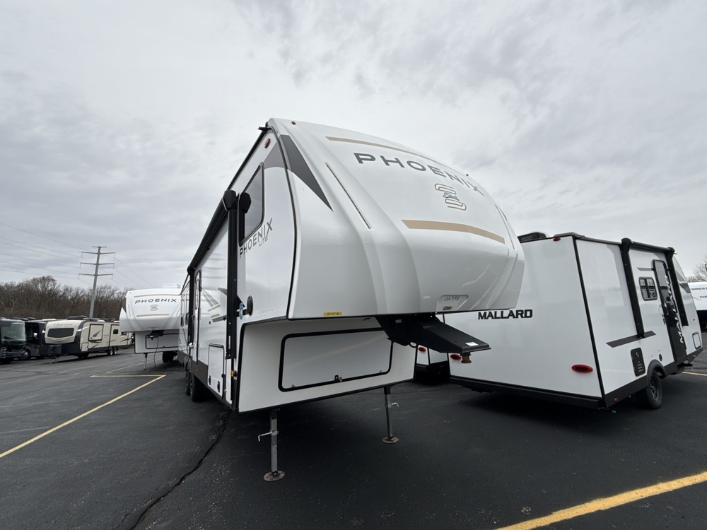 2025 Shasta Phoenix Lite 30BH - Stock #2512718 | Birch Run, MI ...