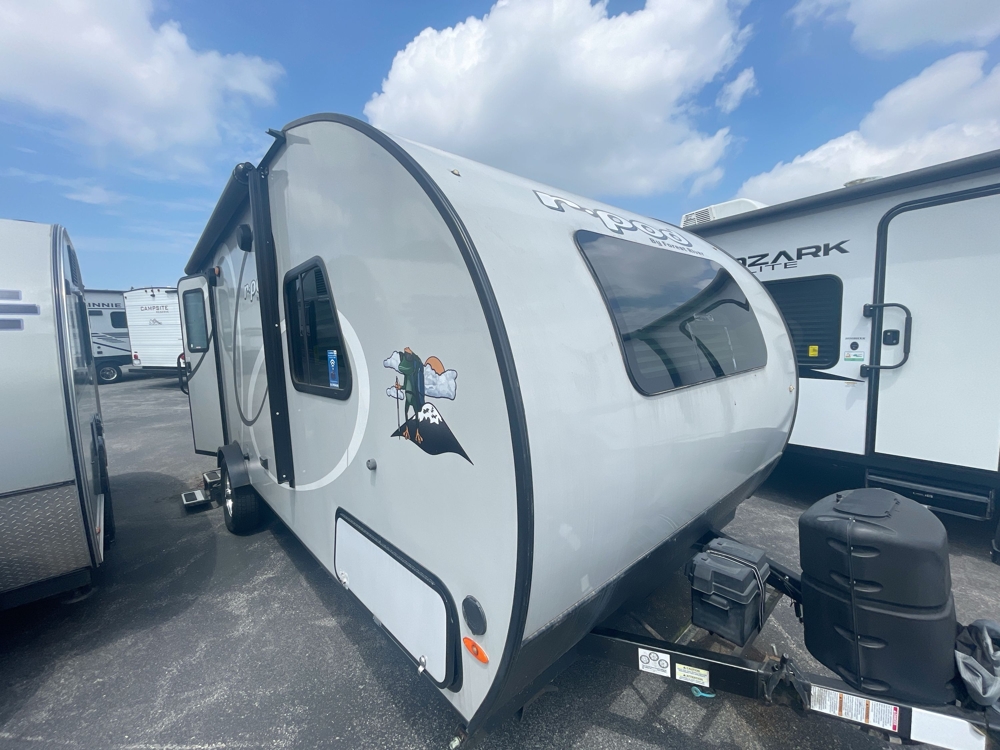 2020 Forest River R-Pod 195 - Stock #2570738P | Hamburg, NY | Camping World