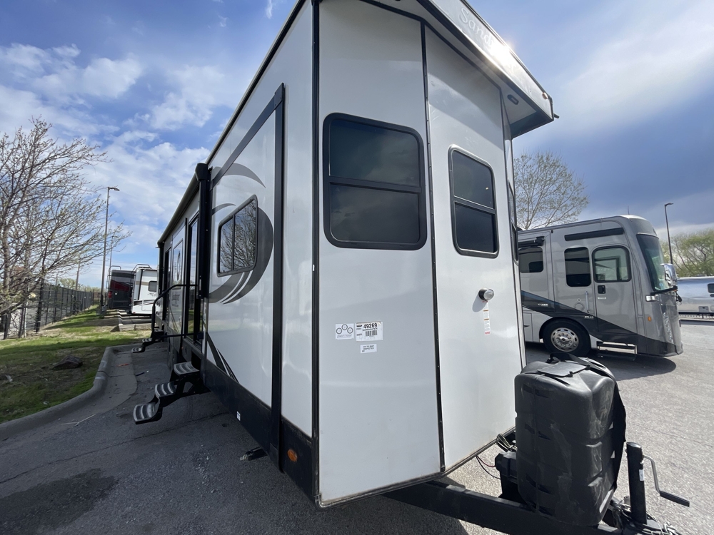 2022 Forest River Sandpiper 420FL - Stock #2538516 | Council Bluffs, IA ...