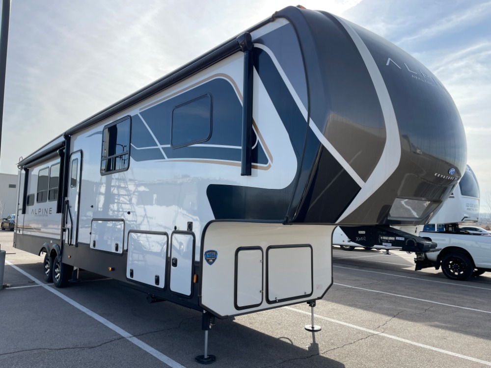 2025 Keystone Avalanche 379MB - Stock #2539781 | Lincoln, NE | Camping ...