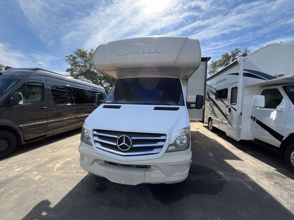 2017 Thor Chateau 24FS - Stock #2571852 | Clermont, FL | Camping World