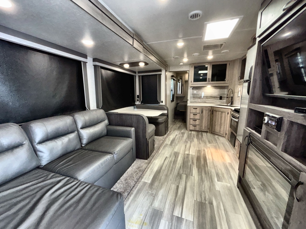 2021 Winnebago Voyage 3033BH - Stock #2555440 | Chattanooga, TN ...