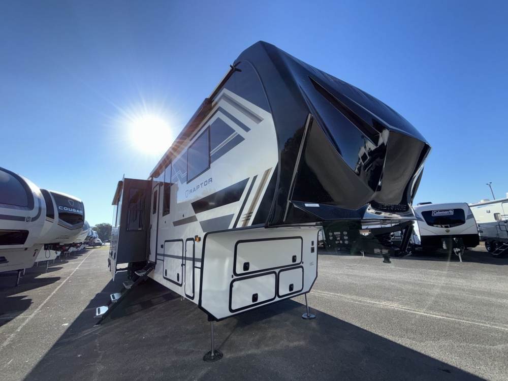 2026 Keystone Raptor 433 - Stock #2556560 | Chattanooga, TN | Camping World