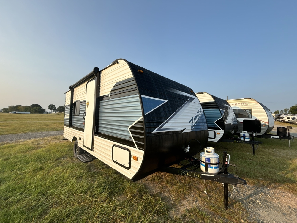 2025 Crossroads Zinger 18RB - Stock #2431456 | Concord, NC | Camping World