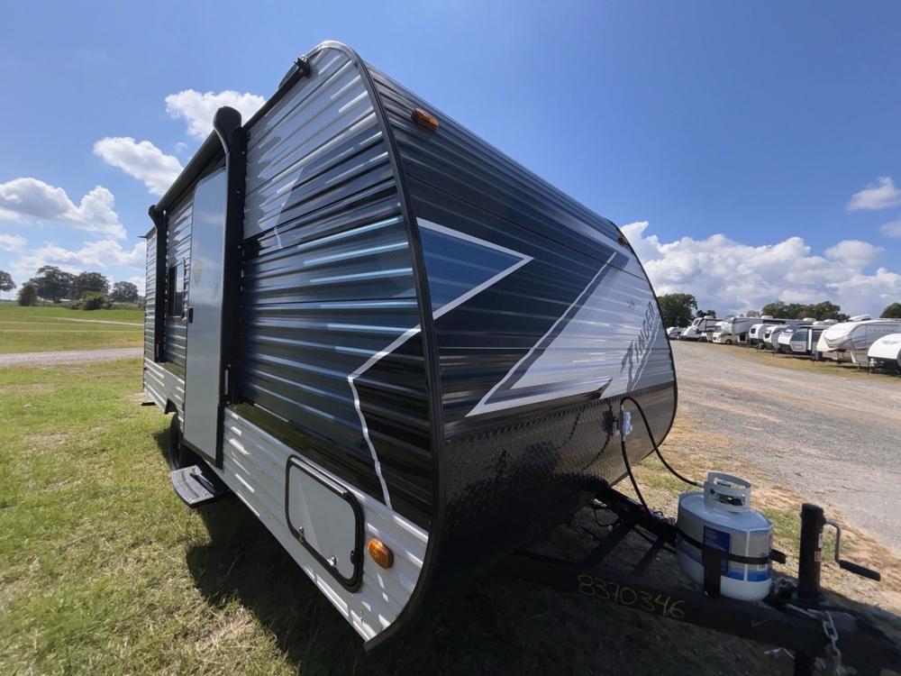 2025 Crossroads Zinger 18RB - Stock #2431459 | Concord, NC | Camping World