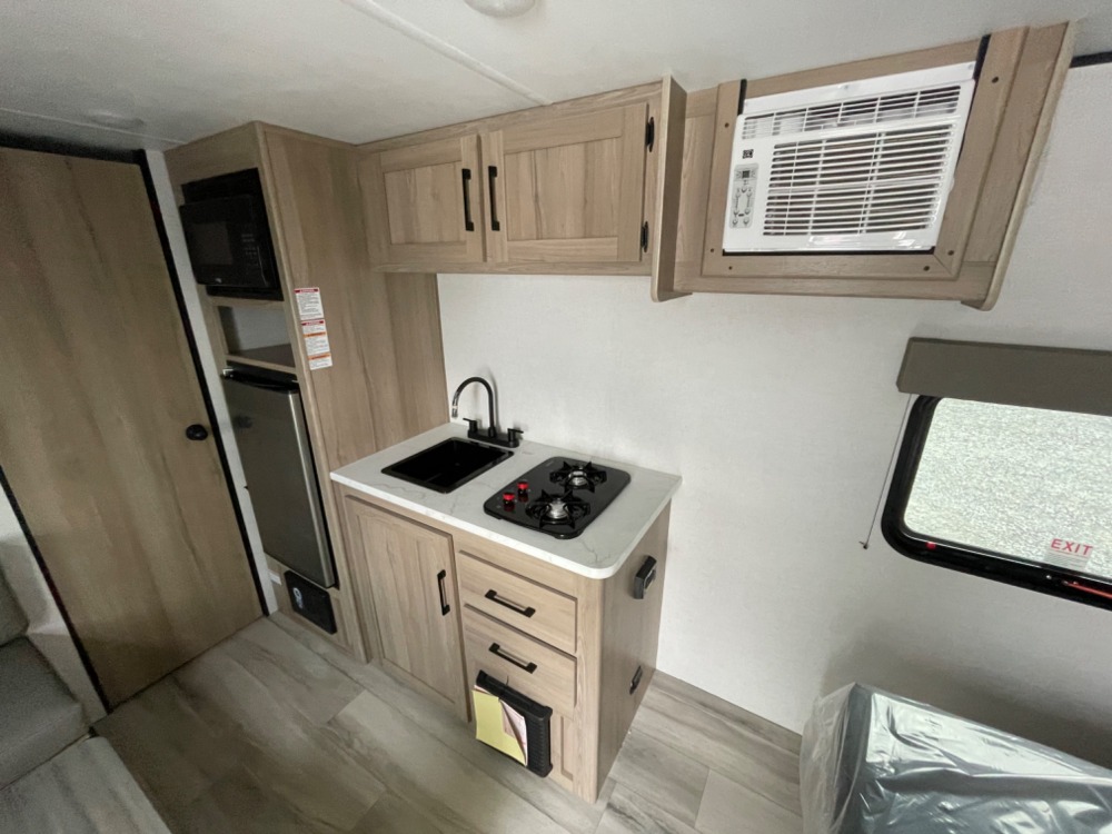 2025 Keystone Coleman 17R - Stock #2438475 | Cicero, NY | Camping World