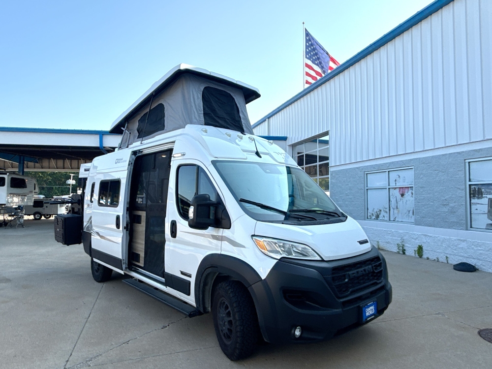 2025 Winnebago Solis 59P - Stock #2585255z | Wauconda, IL | Camping World