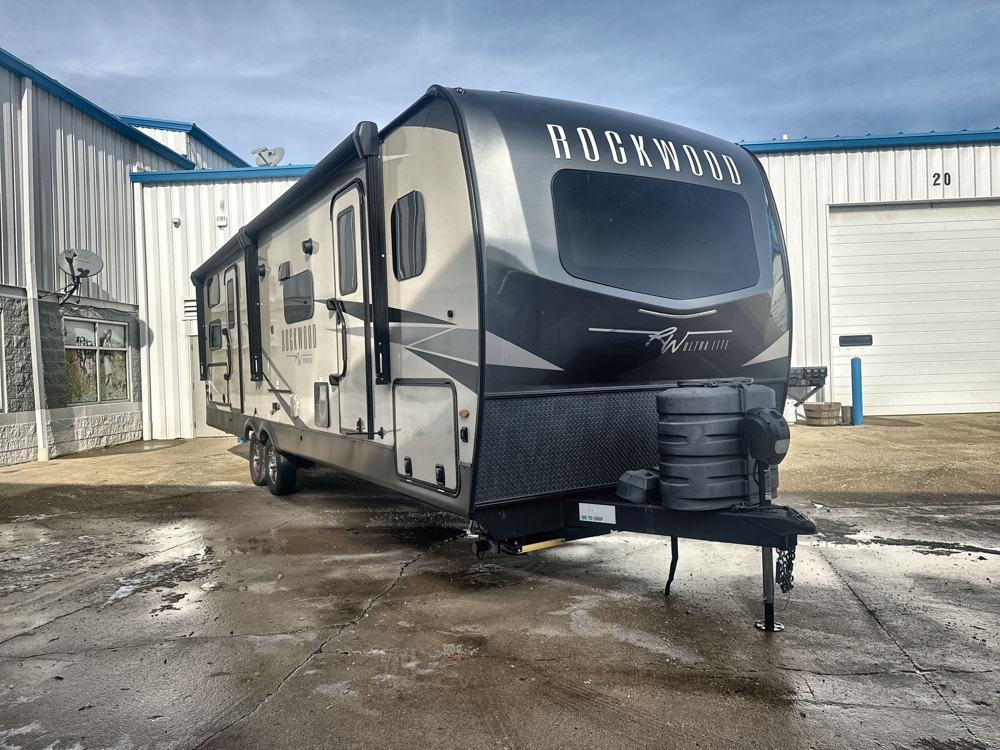 Rockwood 2706ws Exterior Length