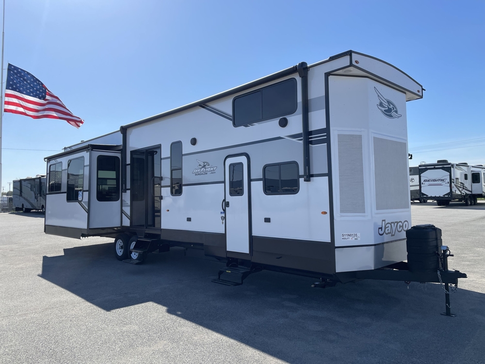 2025 Jayco Jay Flight Bungalow 40DLFT - Stock #2499915 | Davenport, IA | Camping World