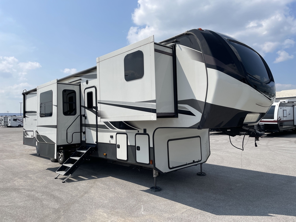 2021 Keystone Alpine 3790FK - Stock #2581131 | Davenport, IA | Camping ...