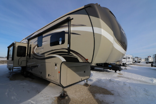 Jayco Pinnacle RVs for Sale - Camping World RV Sales