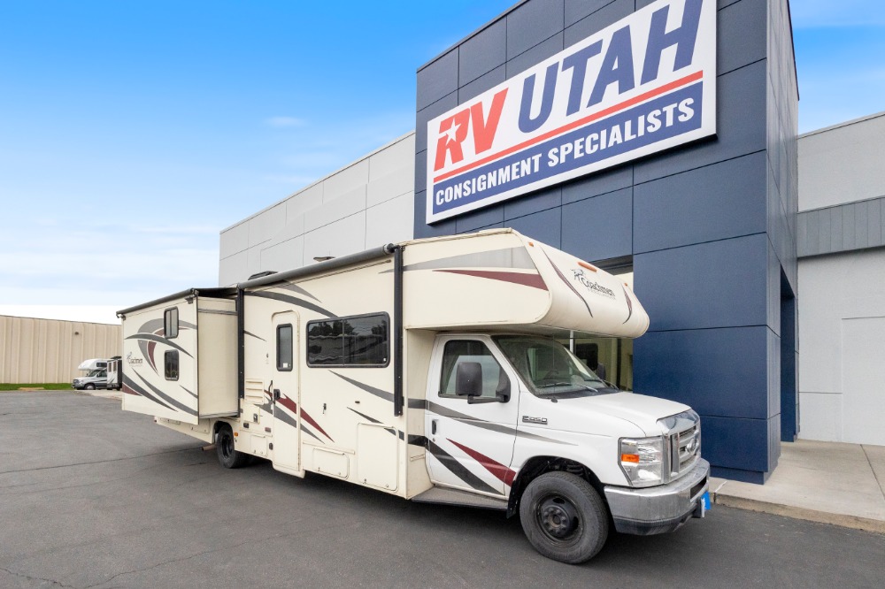 2017 Coachmen Freelander 31BH - Stock #2579565C | Draper, UT | Camping ...