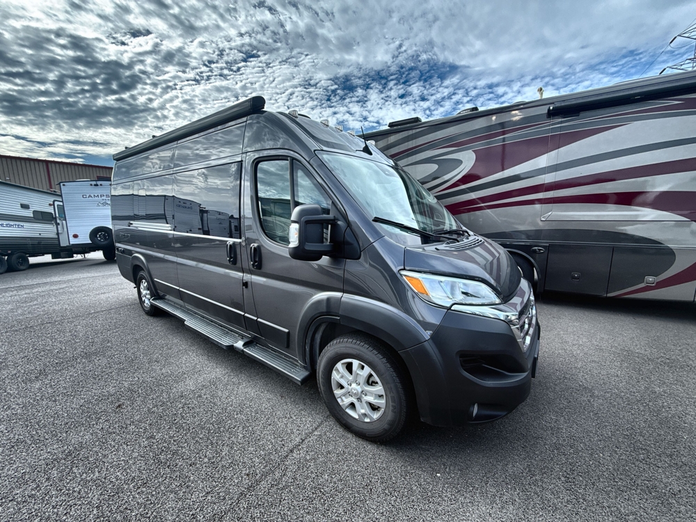 2025 Thor Tellaro 20L - Stock #2527119 | Elkhart, IN | Camping World