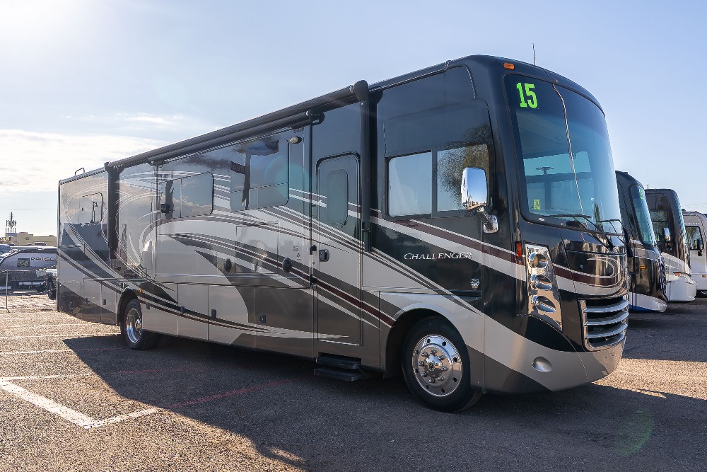 2015 Thor Challenger 37ND - Stock #2607552C | El Mirage, AZ | Camping World