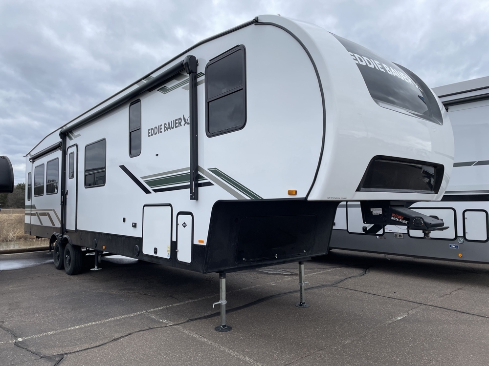 2025 Heartland Eddie Bauer Signature 3700MB - Stock #2485356 | Eau Claire, WI | Camping World