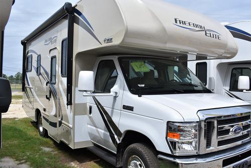 New or Used Class C Motorhomes For Sale - Camping World RV Sales