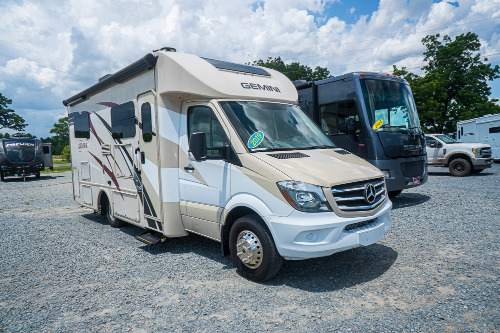 New or Used Thor Gemini RVs for Sale - Camping World RV Sales