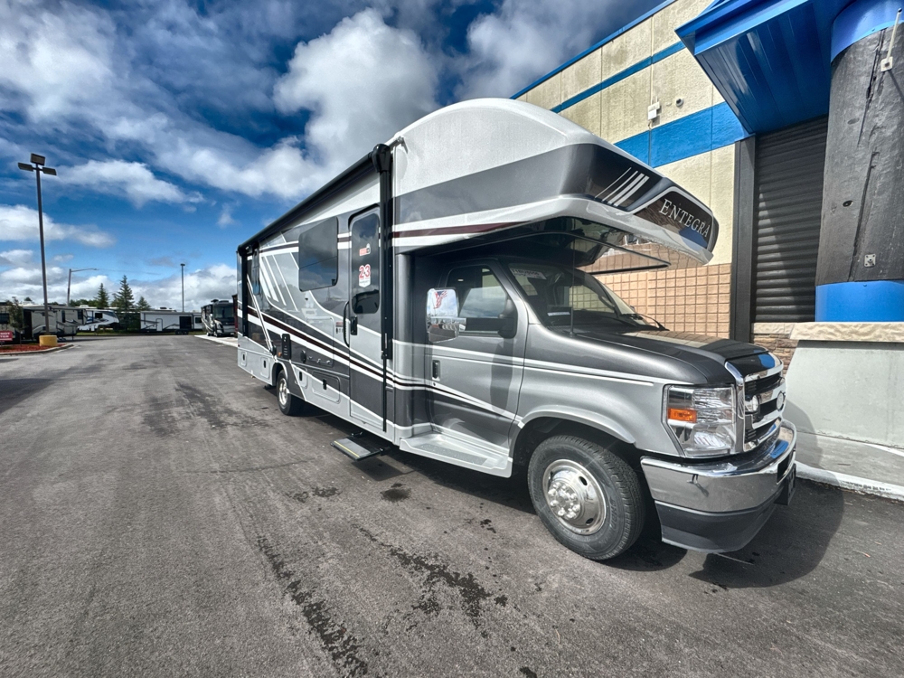2026 Entegra Coach Esteem 27U - Stock #2498083 | Forest Lake, MN ...