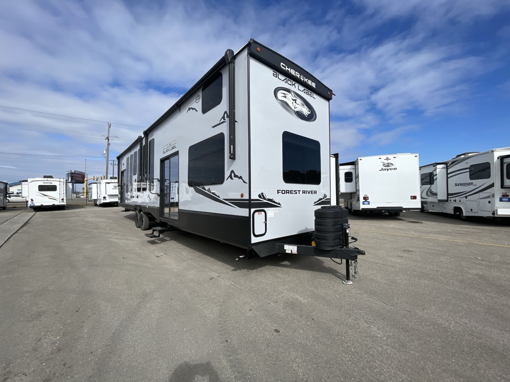 2025 Forest River Timberwolf Black Label 39ALBL - Stock #2501375 | West ...