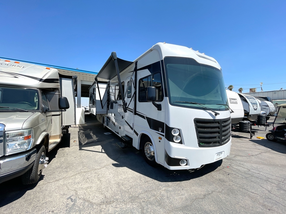 2023 Forest River Fr3 32DS - Stock #2562958 | Fresno, CA | Camping World