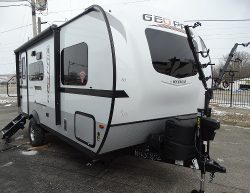 New or Used Forest River Rockwood Geo Pro 19FBS RVs for Sale - Camping ...