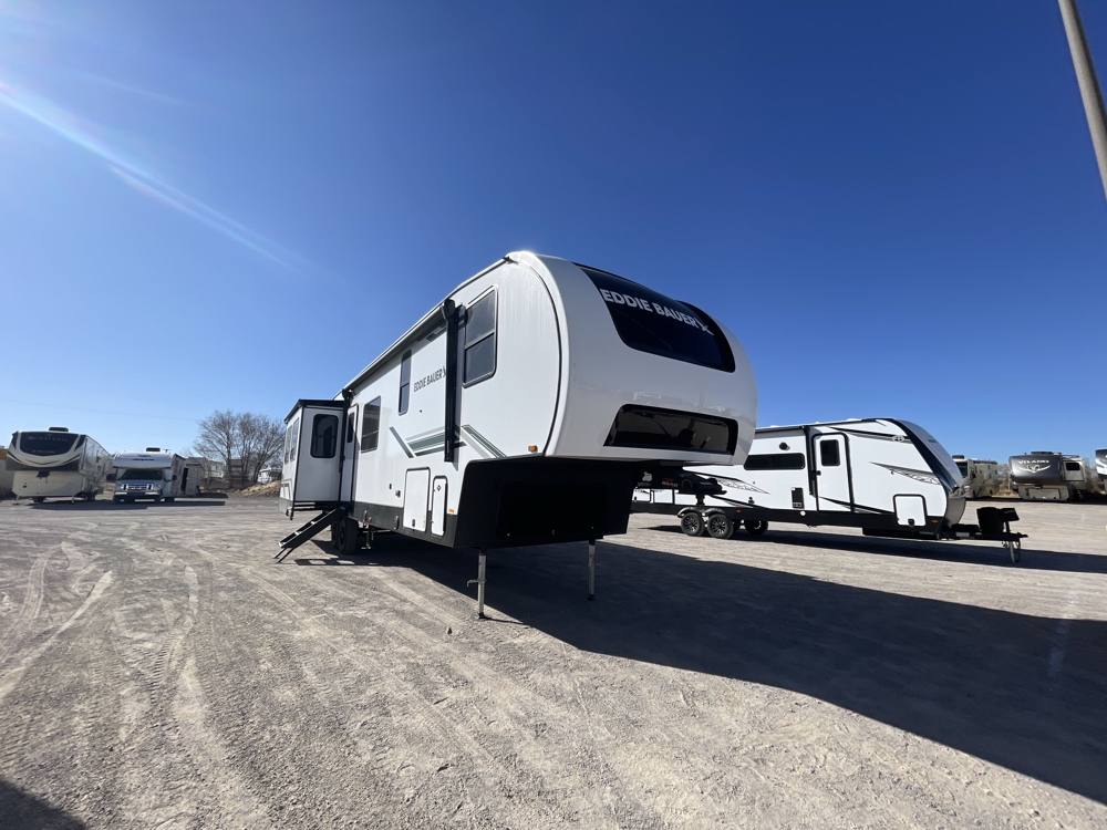 2025 Heartland Eddie Bauer Signature 3700MB - Stock #2485361 | Albuquerque, NM | Camping World