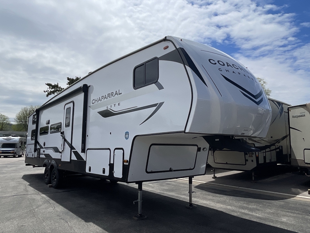 2025 Coachmen Chaparral Lite 274BH - Stock #2494137 | Onalaska, WI ...