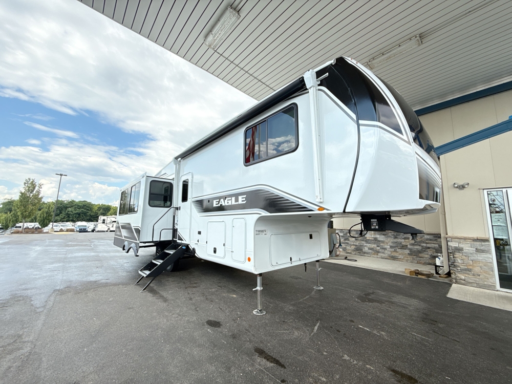 2026 Jayco Eagle Ht 30CRT - Stock #2557214 | Georgetown, KY | Camping World