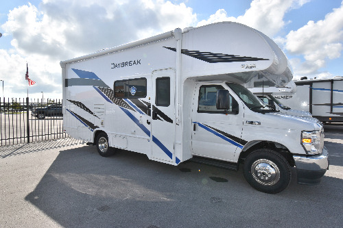 New or Used Thor Daybreak RVs for Sale - Camping World RV Sales