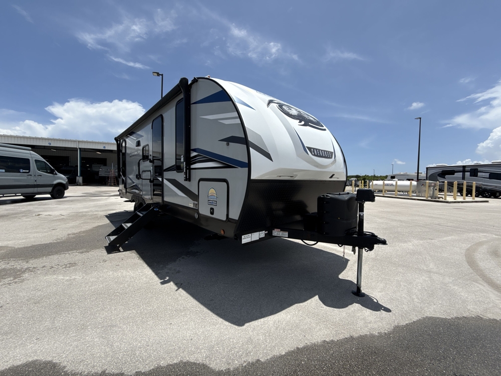 2022 Forest River Alpha Wolf 23DBH-L - Stock #2554557 | Pinellas Park ...