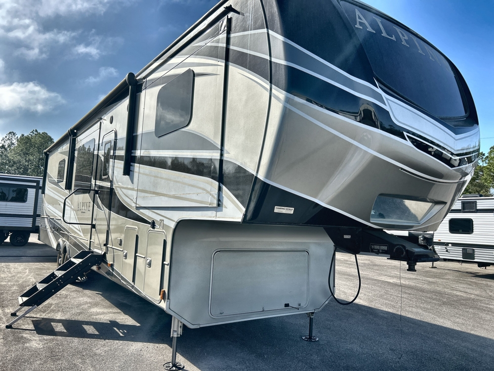 Camping World Gulf Breeze