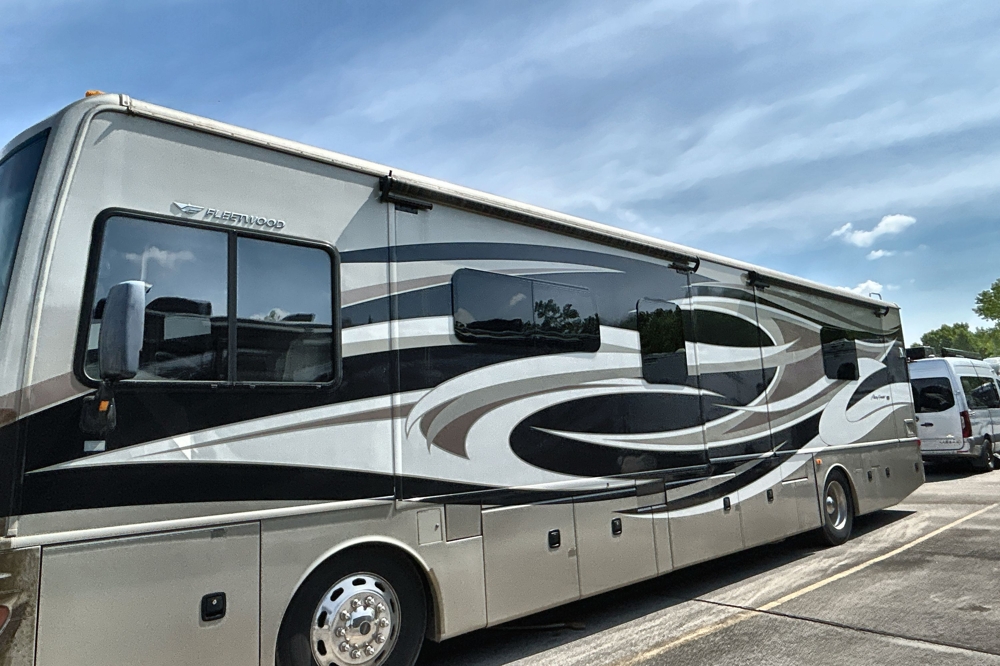 2017 Fleetwood Pace Arrow Lxe 38F - Stock #2559276 | Greenfield, IN ...