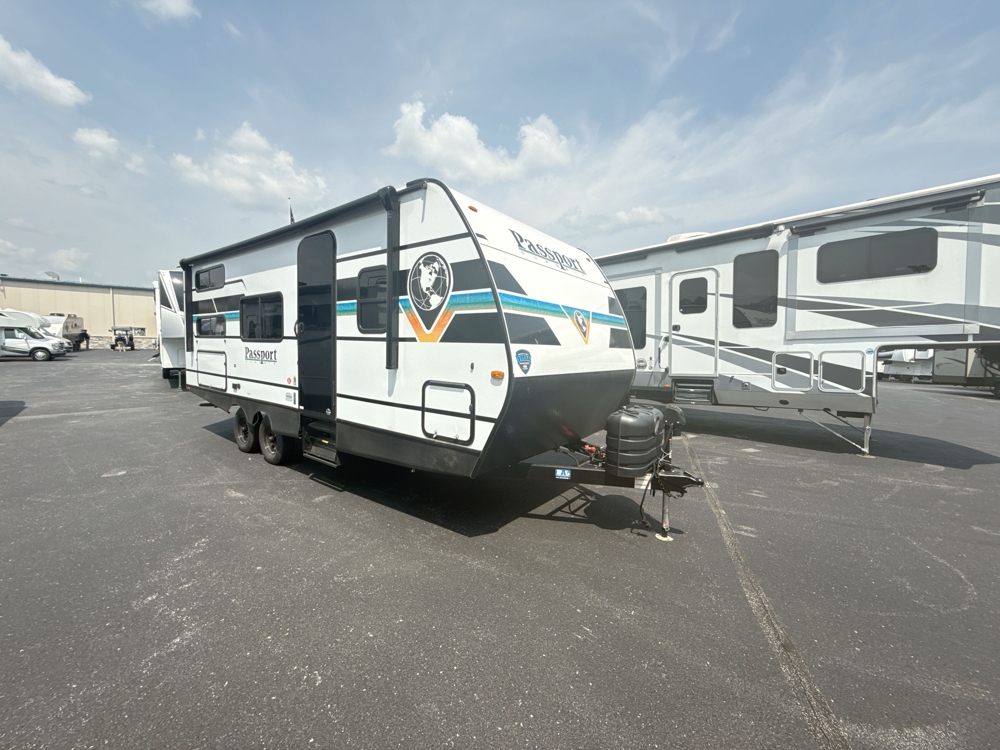 2025 Keystone Passport Classic 214BH - Stock #2492242 | Georgetown, KY ...