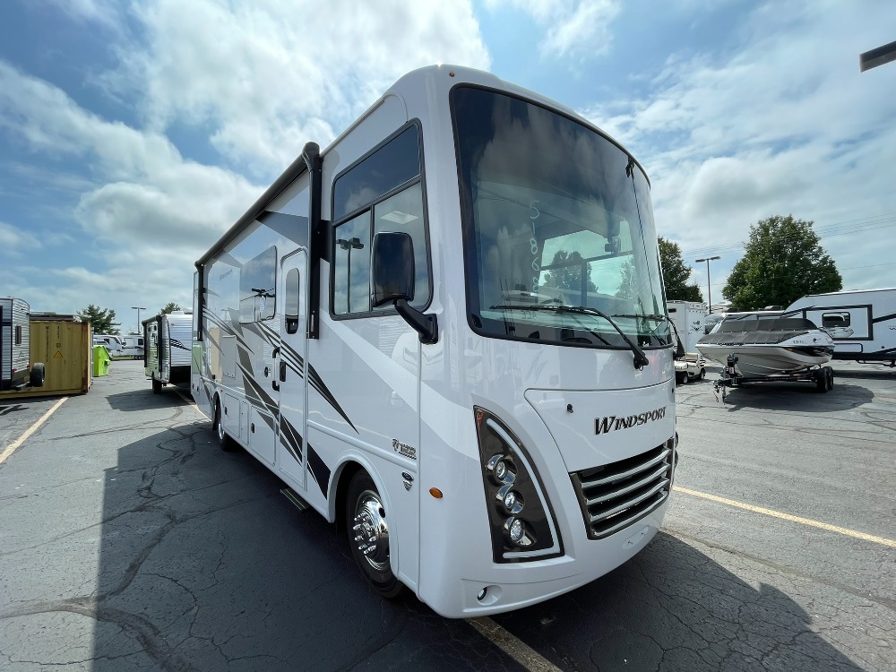 2025 Thor Windsport 29M - Stock #2328108 | Greenwood, IN | Camping World
